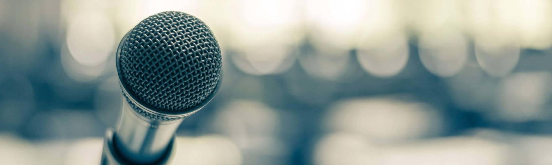 Exemples de discours pour rendre hommage lors de funérailles