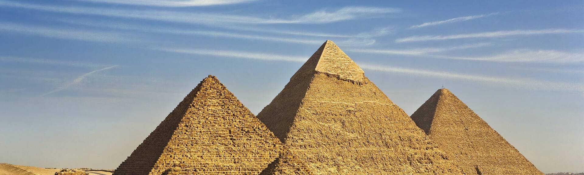 Quelles est l'histoire des pyramides égyptiennes