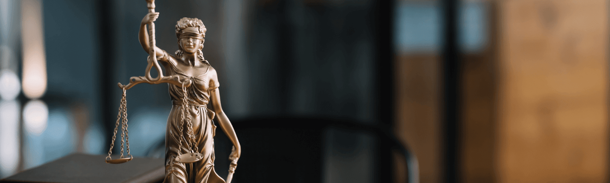 Parricide : histoire, causes et impact sur la société moderne